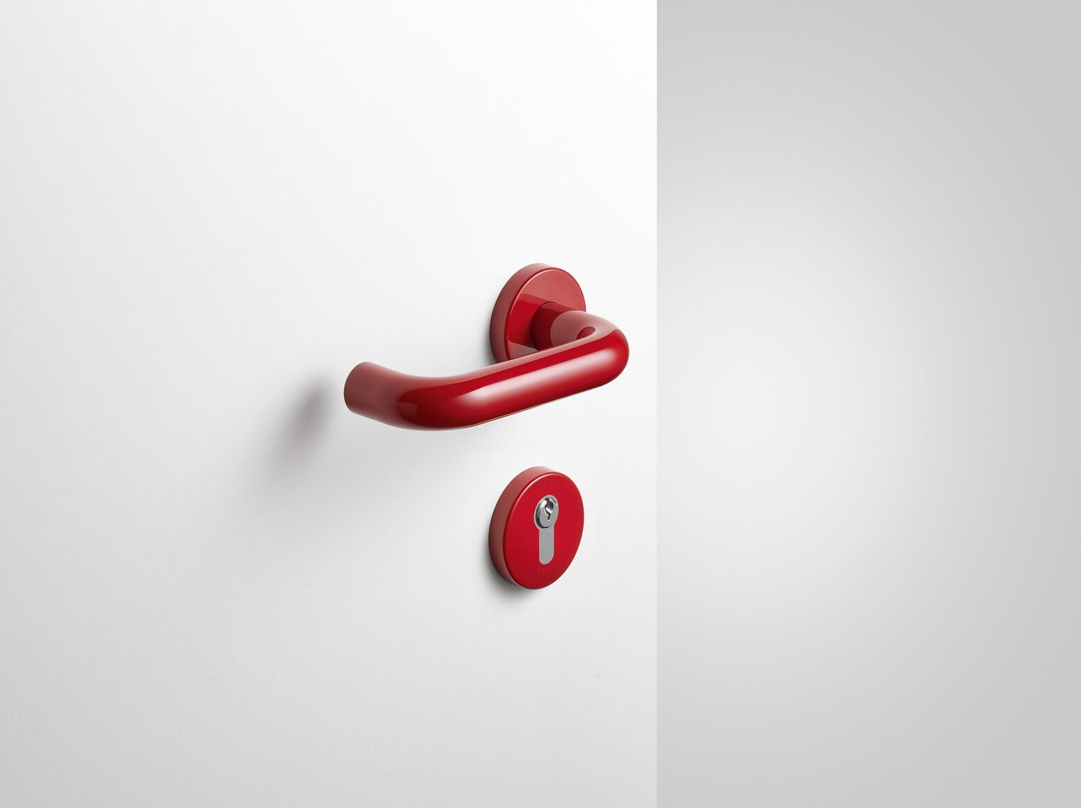 Lever handles for interior doors: Colour schemes & design tips | HEWI