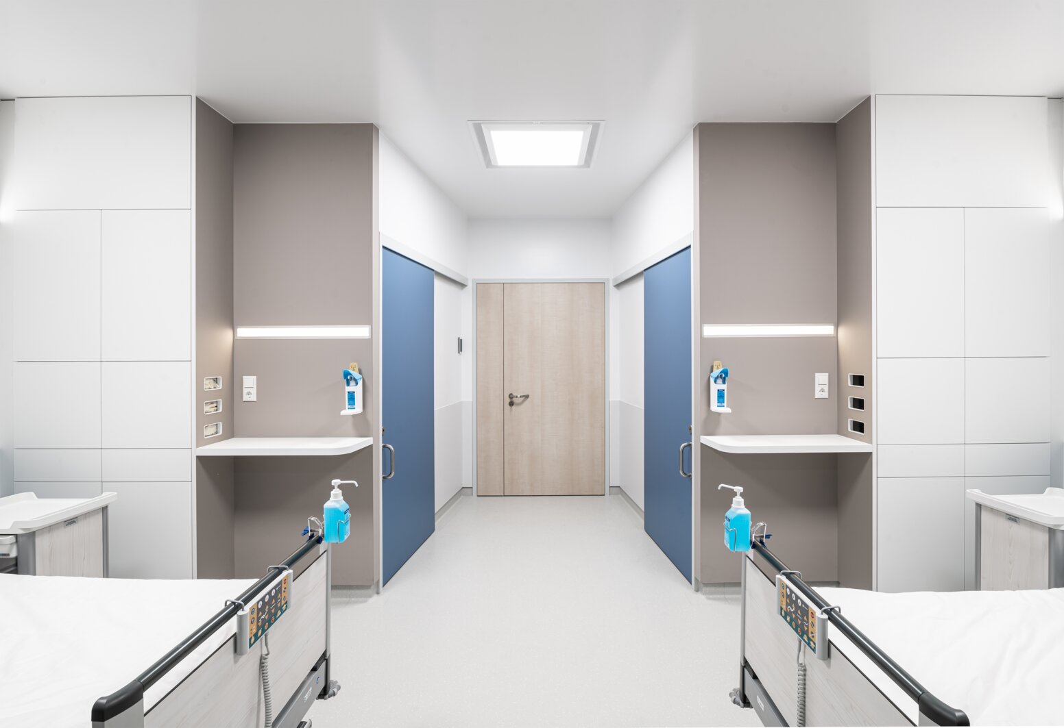 Hospital room: Planning, design and realisation | HEWI